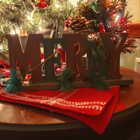Holiday | Vintage Wooden Farmhouse Style Merry Sign Christmas Country ...